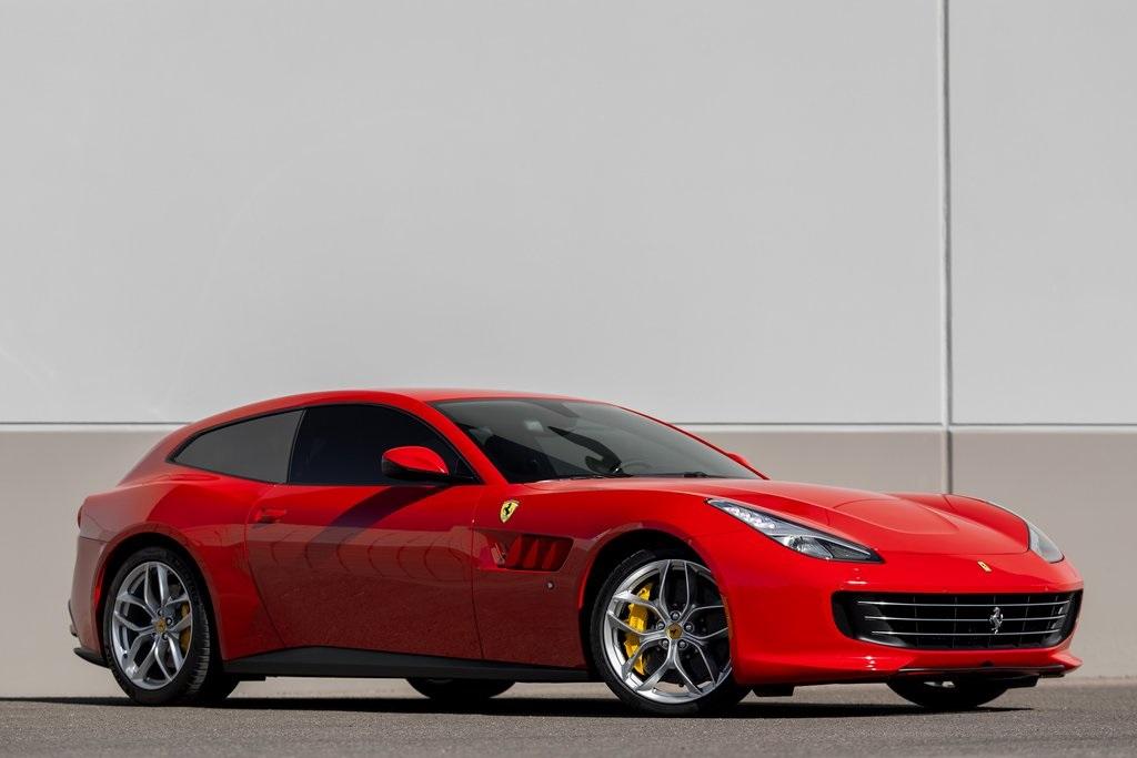 Ferrari Gtc4lusso 488 Gtb 2017 Ferrari GTC4Lusso Arrives In The